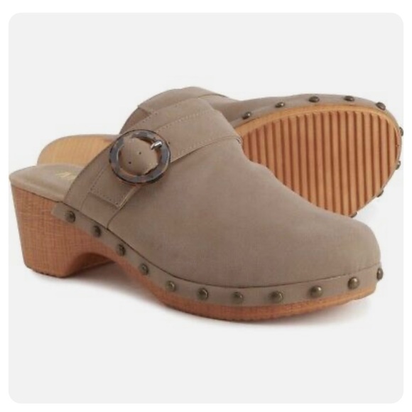 MIA | Shoes | Mia Arturo Retro Wood Faux Suede Tan Beige Minimalist ...